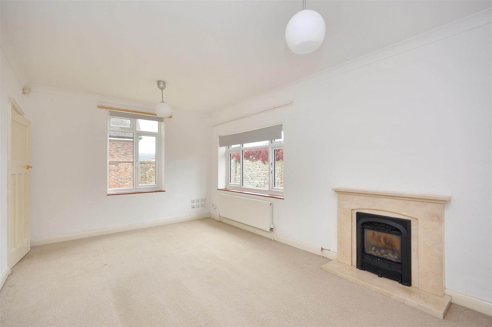 Property Details for Watts Lane, Eastbourne - Town Property Estate ...